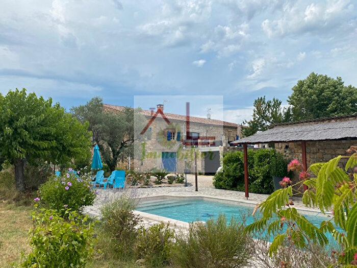 Maison à vendre - Bessas - 10 pièces - 6 chambres