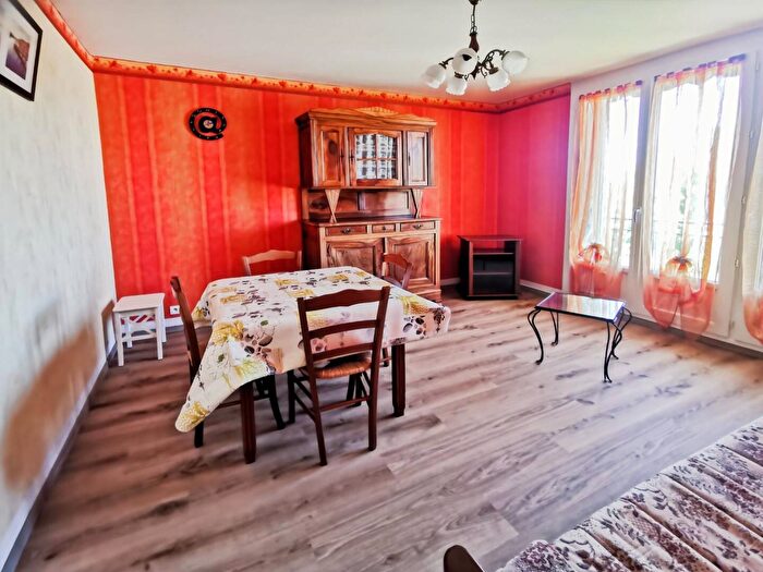 Appartement à louer - Sainte Radegonde, Tours - 2 pièces - 1 chambre