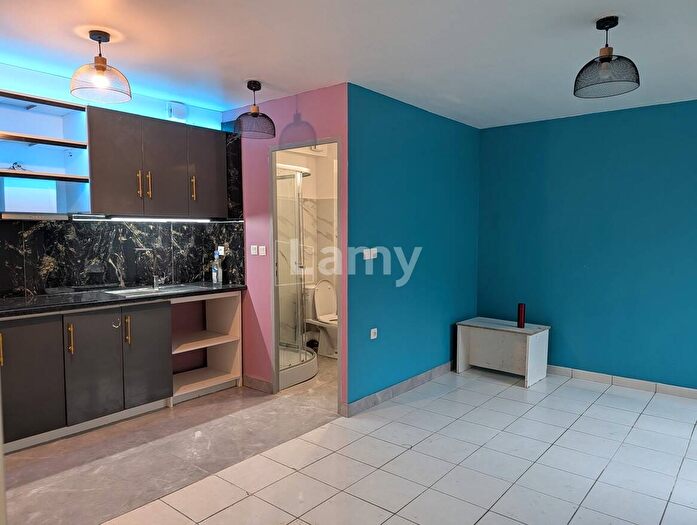 Appartement à louer - Ecancourt, Jouy-le-Moutier - 1 pièce