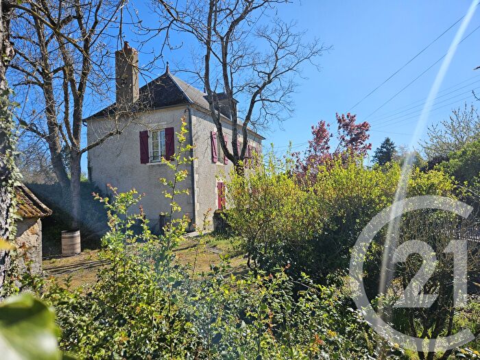 Saint-Pierre-le-Moûtier : Maison 5 pièces à vendre