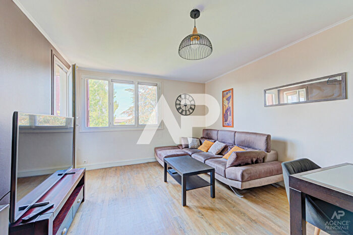 Rueil-Malmaison, Mont Valerien : Appartement 4 pièces à vendre