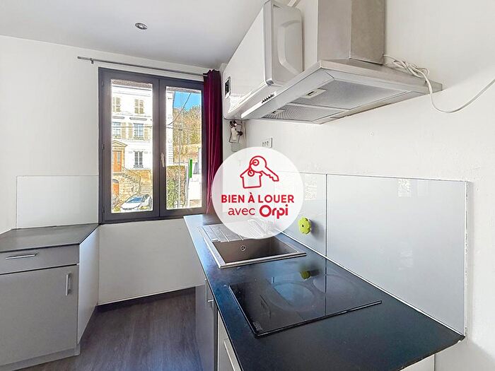 Appartement à louer - Meulan-en-Yvelines - 2 pièces - 1 chambre