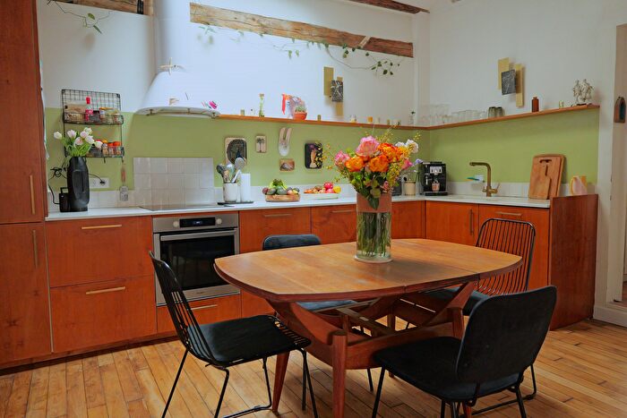 Montreuil, Solidarité, Carnot : Appartement 3 pièces à vendre
