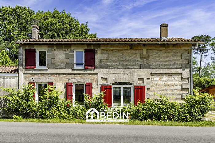 Laruscade : Maison 4 pièces à vendre