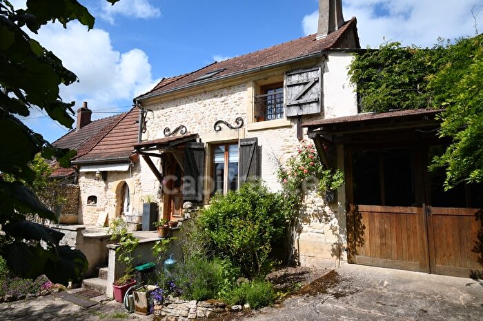 Chaulgnes : Maison 4 pièces à vendre