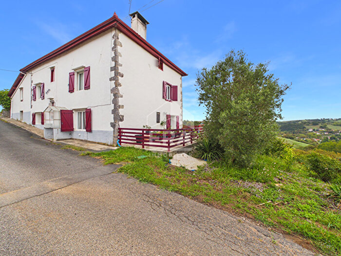 Hasparren : Maison 6 pièces à vendre
