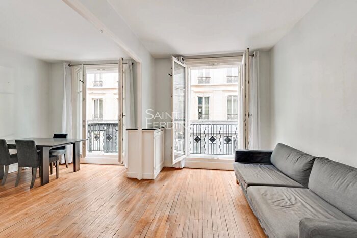 Appartement à vendre - Paris e , Batignolles, Cardinet - 3 pièces - 2 chambres