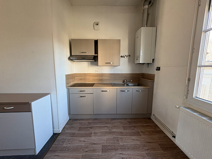 Appartement à louer - Saumur, Centre-ville - 1 pièce - 1 chambre