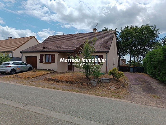 Maison à louer - Brette-les-Pins - 3 pièces - 2 chambres