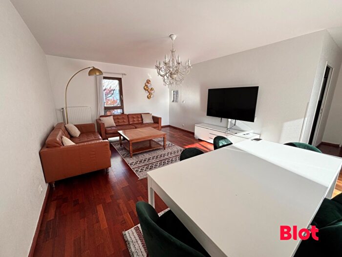 Saint-Jacques-de-la-Lande : Appartement 5 pièces à vendre