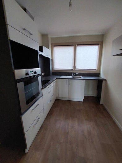 Centre, Angers : Appartement 3 pièces à louer