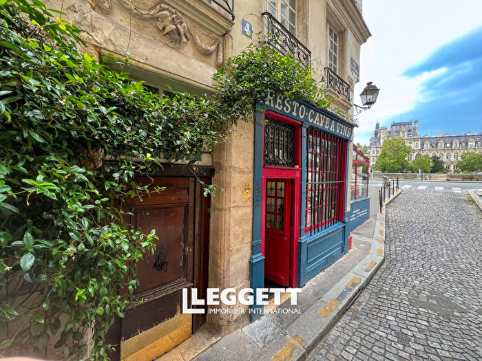 Appartement à vendre - Paris e , Saint-Gervais - 2 pièces - 1 chambre