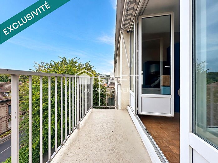Appartement 4 pièces à Rueil-Malmaison, Coeur de Ville, à vendre