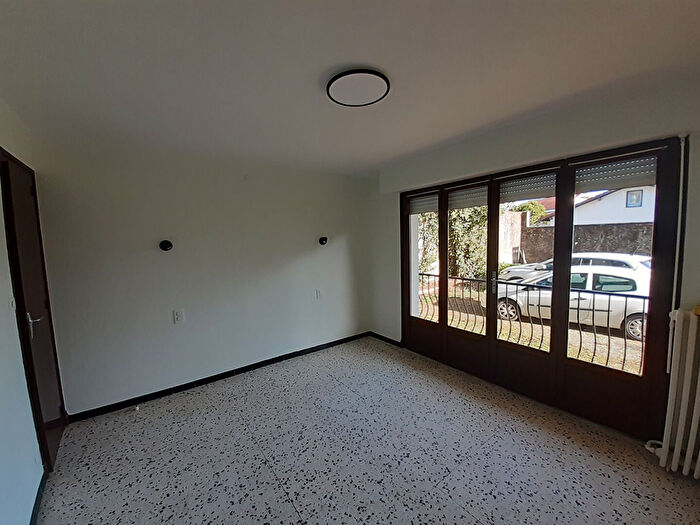 Appartement à louer - Dax, Centre-ville, Saint-Vincent - 1 pièce