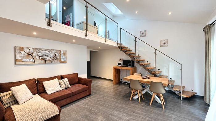 Seillons-Source-d'Argens : Appartement 4 pièces à vendre