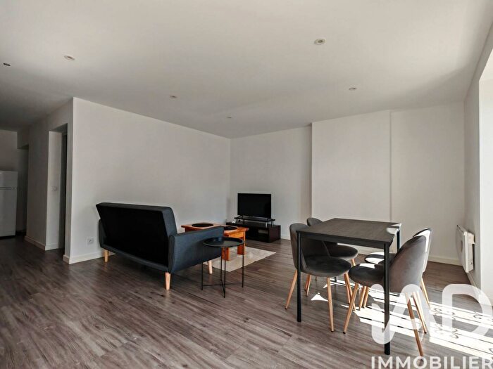 Appartement à louer - Centre Ville, Aubenas - 2 pièces - 1 chambre