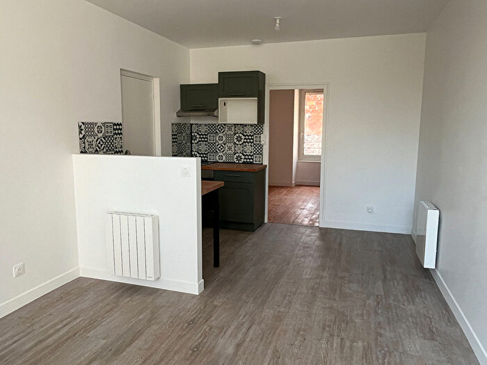 Appartement à louer - Le Creusot, Sud Est - 2 pièces - 1 chambre