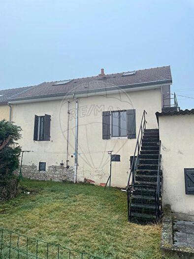 Montceau-les-Mines, Alouettes - Maison 7 pièces à vendre