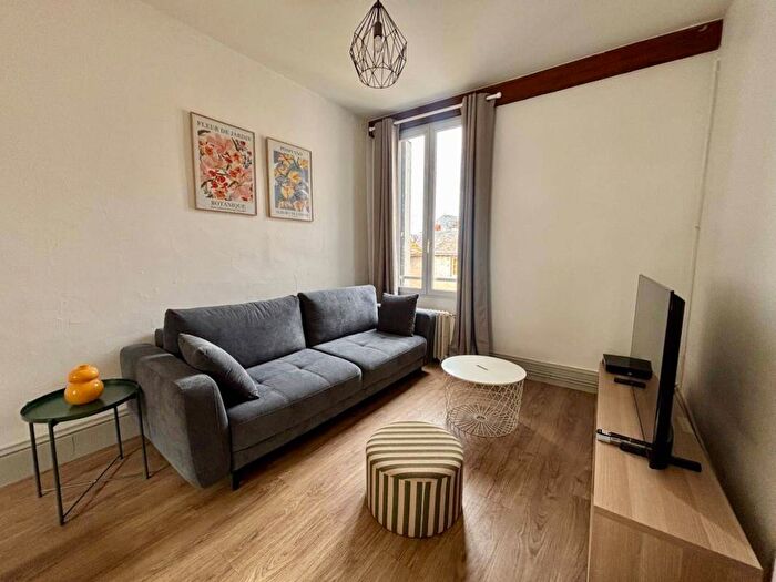 Appartement à louer - Trois Quartiers-Centre Ville, Poitiers - 3 pièces - 2 chambres