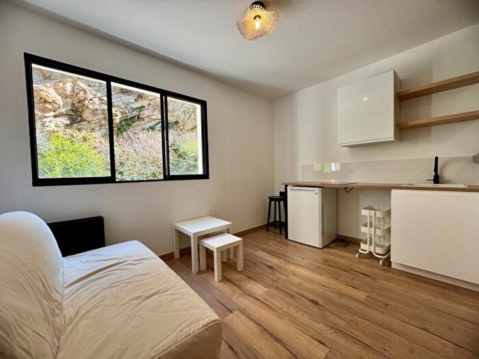 Appartement à louer - Marseille e , Endourme, Vallée des Auffres - 1 pièce