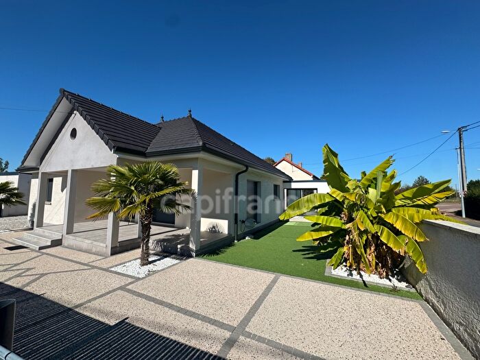 Maison à vendre - Ciry-le-Noble - 5 pièces - 3 chambres