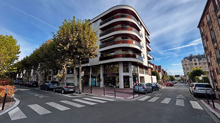 Enghien-les-Bains - Appartement 1 pièce à louer