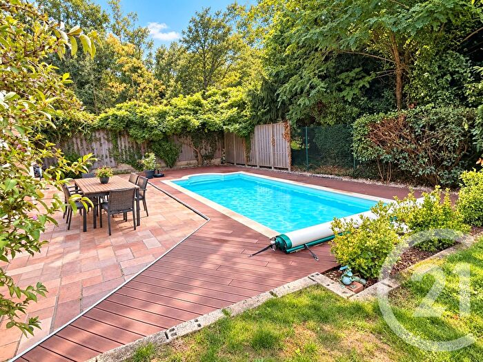 Maison 6 pièces à vendre à Les Mureaux, Route de Verneuil, Aérodrome