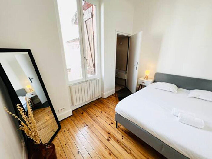 Appartement 2 pièces à Villeurbanne, à louer