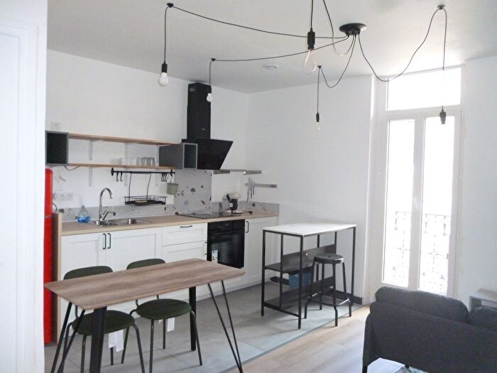 Béziers, Champ de Mars - Appartement 3 pièces à louer
