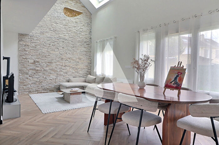 Maison 5 pièces à Pontoise, Les Cordeliers, à vendre