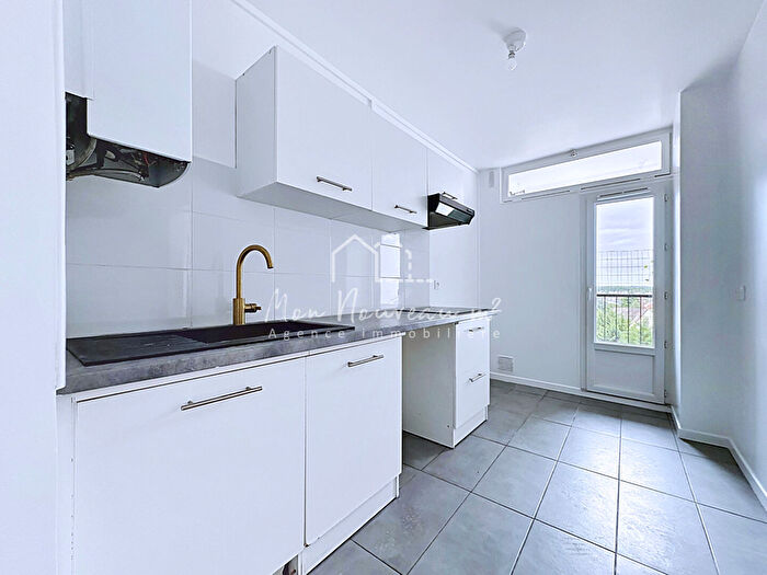 Appartement 3 pièces à Noisy-le-Grand, Est, à vendre