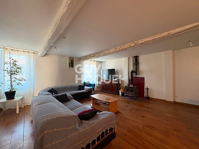 Maison à vendre - Givors, Centre-ville - 4 pièces - 3 chambres