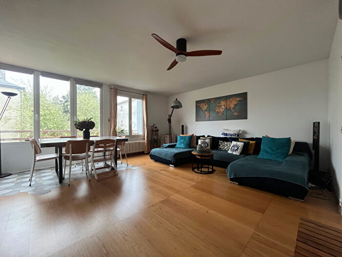 Appartement à vendre - Orléans, La Bolière, Campus - 5 pièces - 3 chambres