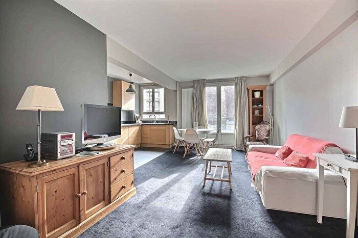 Appartement à louer - Citroën-Boucicaut, Paris ème arrondissement - 2 pièces - 2 chambres