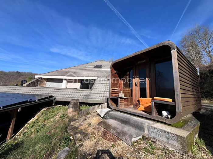 Maison à vendre - Le Bugue - 7 pièces - 4 chambres