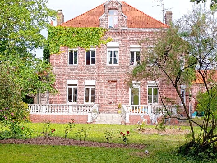 Carvin, Sainte-Barbe, Hameau Magenta : Maison 11 pièces à vendre