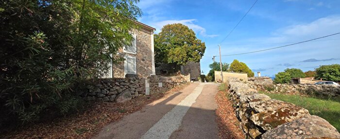Bilia : Maison 3 pièces à vendre
