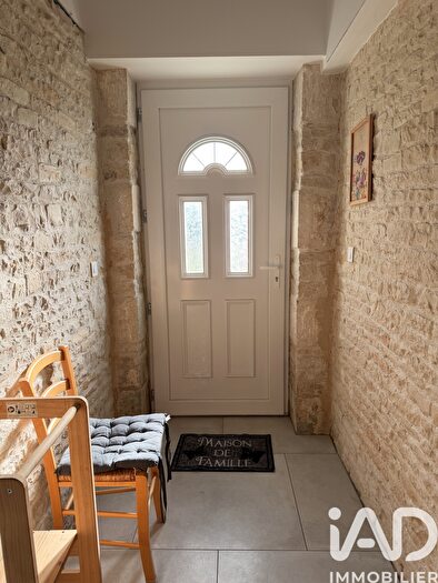 Maison à vendre - La Ronde - 7 pièces - 4 chambres