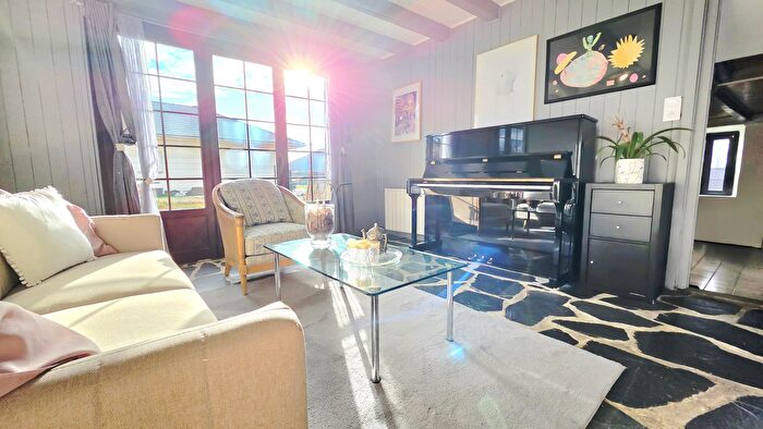 Maison à vendre - Cruseilles - 5 pièces - 4 chambres