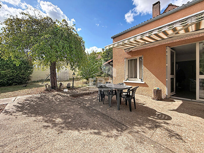 Maison 5 pièces à Saclas, à vendre