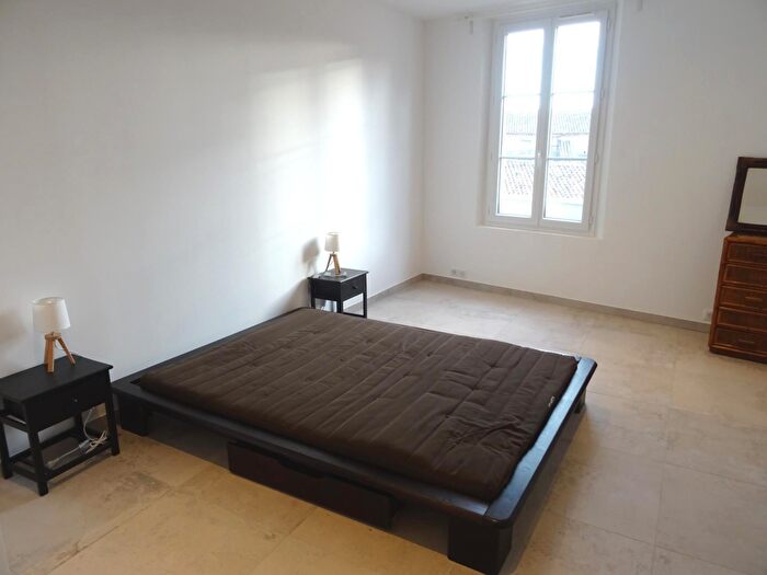 Appartement à louer - Fayence - 3 pièces - 2 chambres