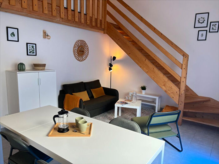 Pessac, Compostelle, La Paillère : Appartement 2 pièces à louer