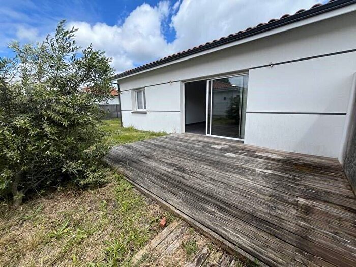 Est, Biscarrosse : Maison 3 pièces à louer