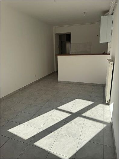 Appartement 2 pièces à Corneilhan, à louer