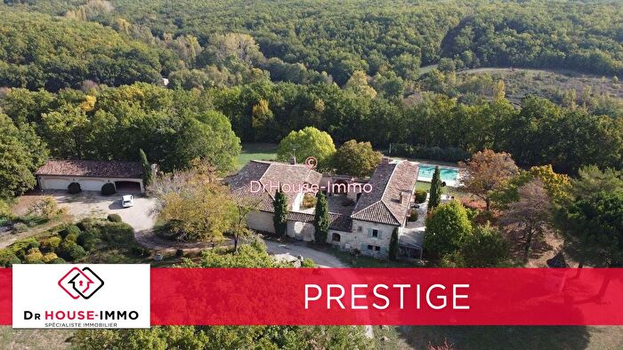 Maison 12 pièces à vendre à Itzac