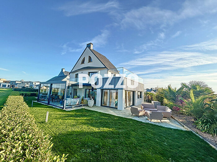 Maison 9 pièces à Donville-les-Bains, à vendre