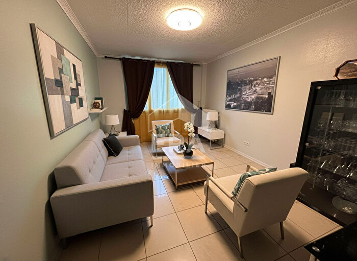 Appartement 3 pièces à Saint-Denis, Pleyel, à vendre
