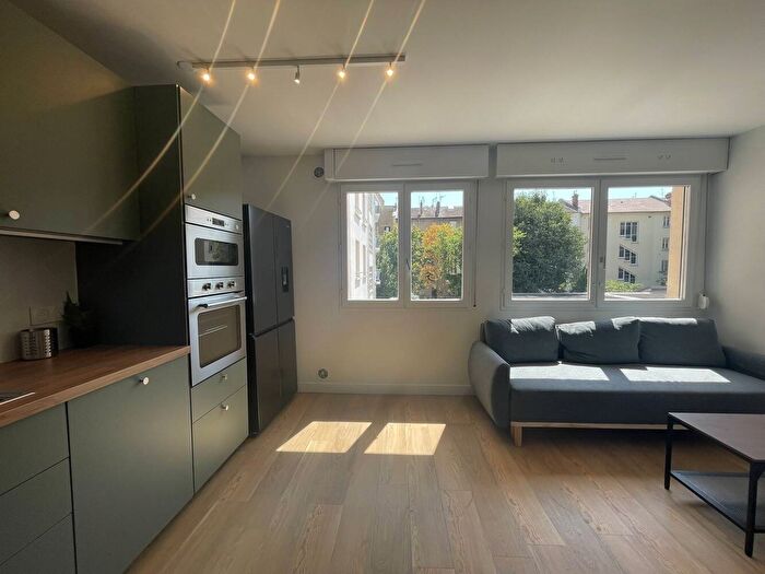 Appartement 6 pièces à louer à Le Grand Trou, Lyon 8ème arrondissement