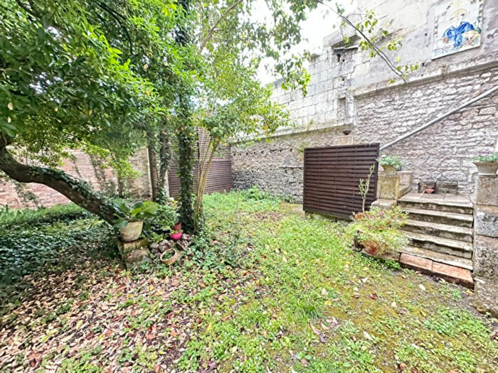 Appartement 2 pièces à Angoulême, Saint-Ausone, Saint-Martin, à vendre