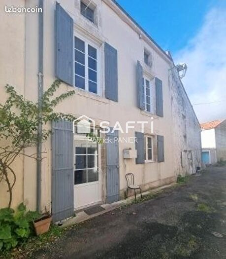 Maison 3 pièces à Dampierre-sur-Boutonne, à vendre